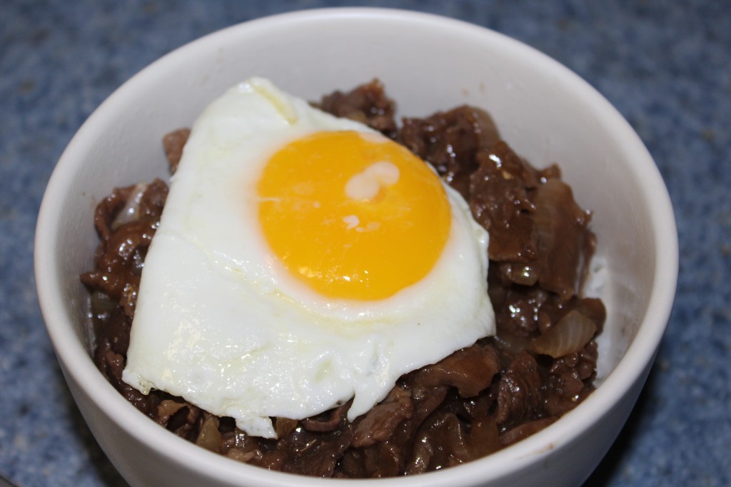 Gyūdon (Japanese Beef Bowl)